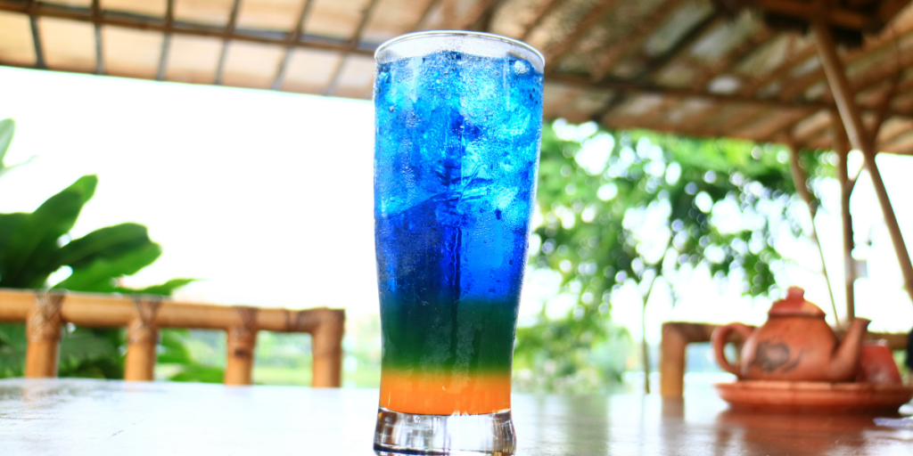 Blue Ocean Drink: Minuman Kekinian Segar nan Estetik